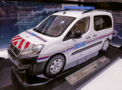 1/18 Alloy diecast car model French Customs Patrol Vehicle Peugeot ...