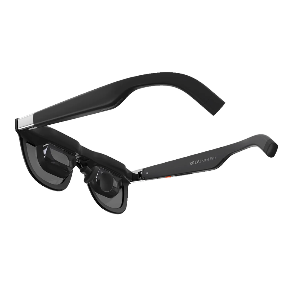 Xreal One Pro 3DoF Smart AR Glasses with X1 Chip 171" 57° FOV 120Hz IPD ...