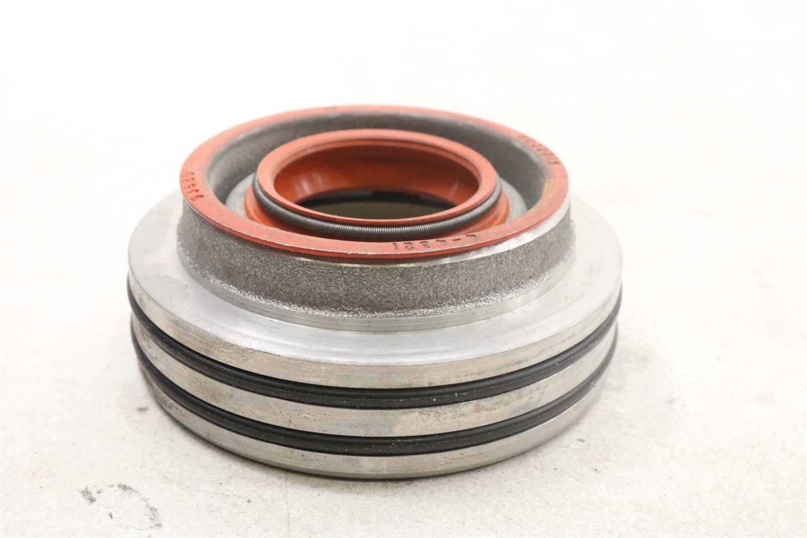 NEW OEM Mopar A727/36RH Transmission Shaft Bearing Retainer 04205899 ...