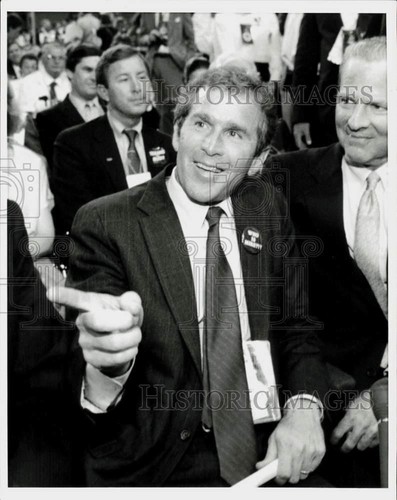 Press Photo George W. Bush, owner of the Texas Rangers - afx04071 | eBay