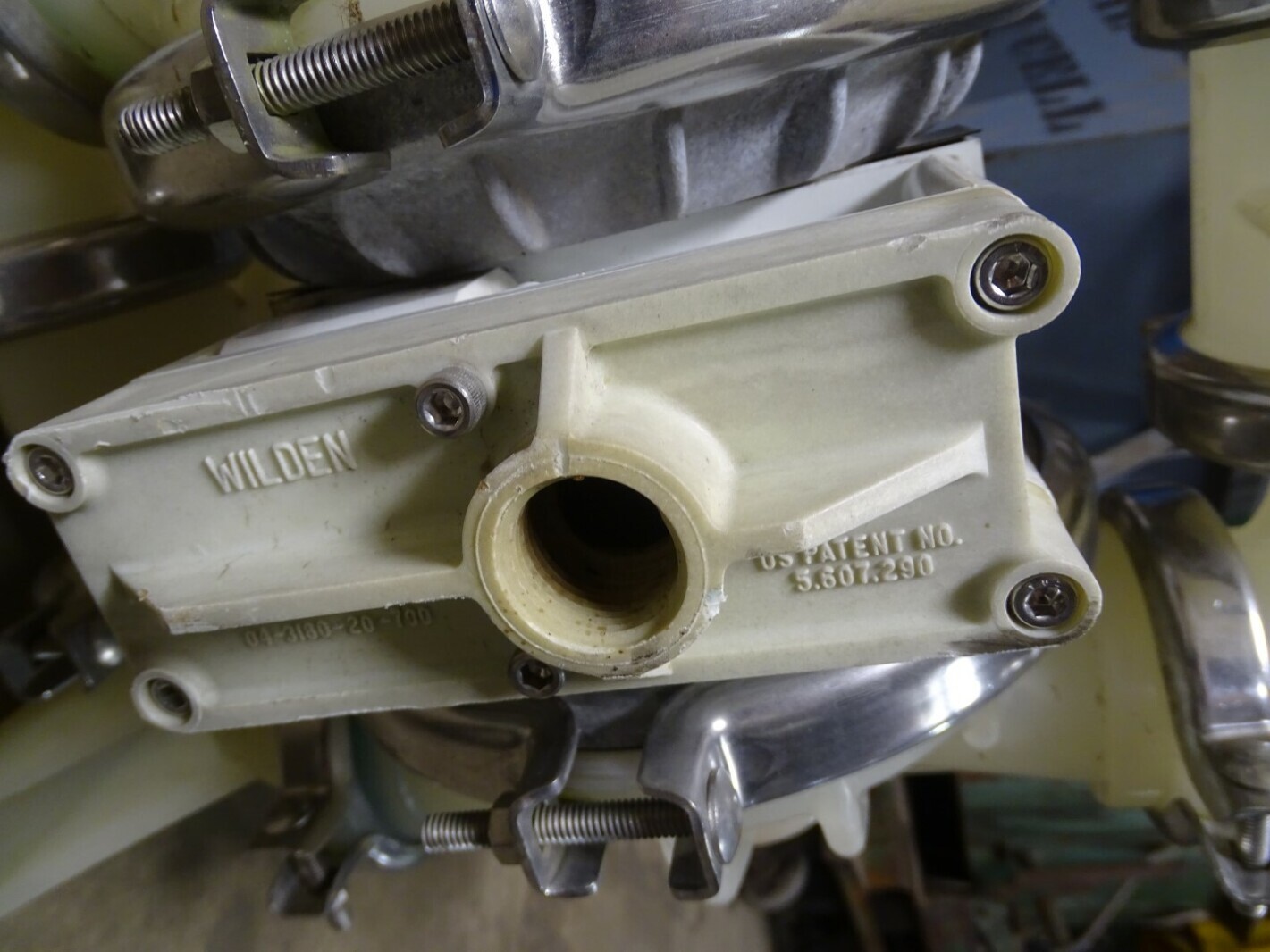 Wilden Diaphragm Pump 1-1/2", 04-3180-20-700 | eBay