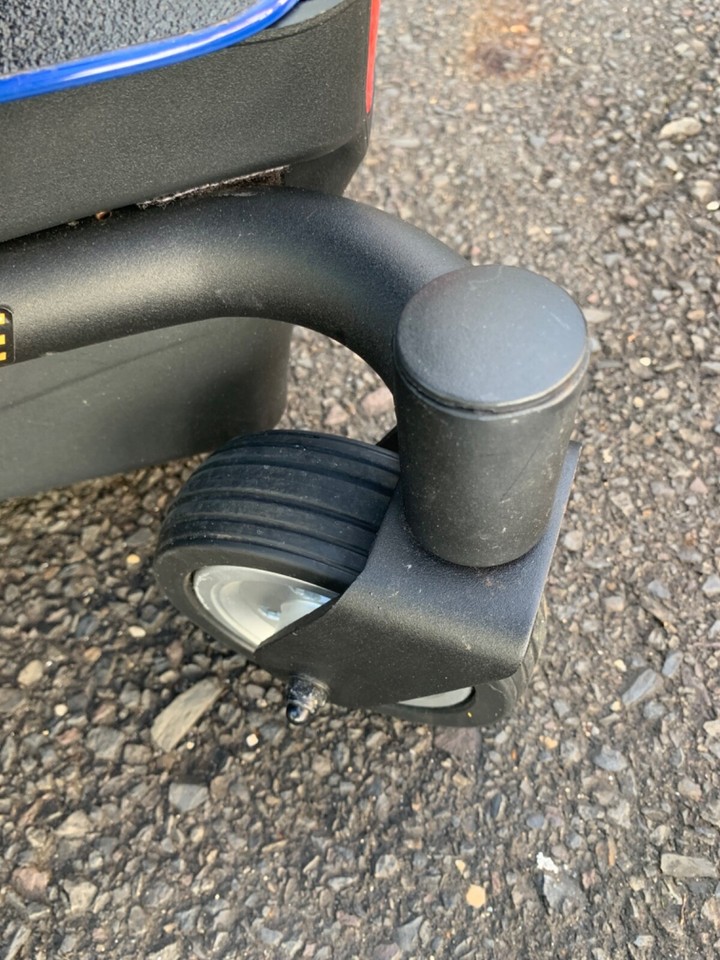 Used Twice Jazzy Select Elite, Power Scooter Chair, Blue...Mobility ...