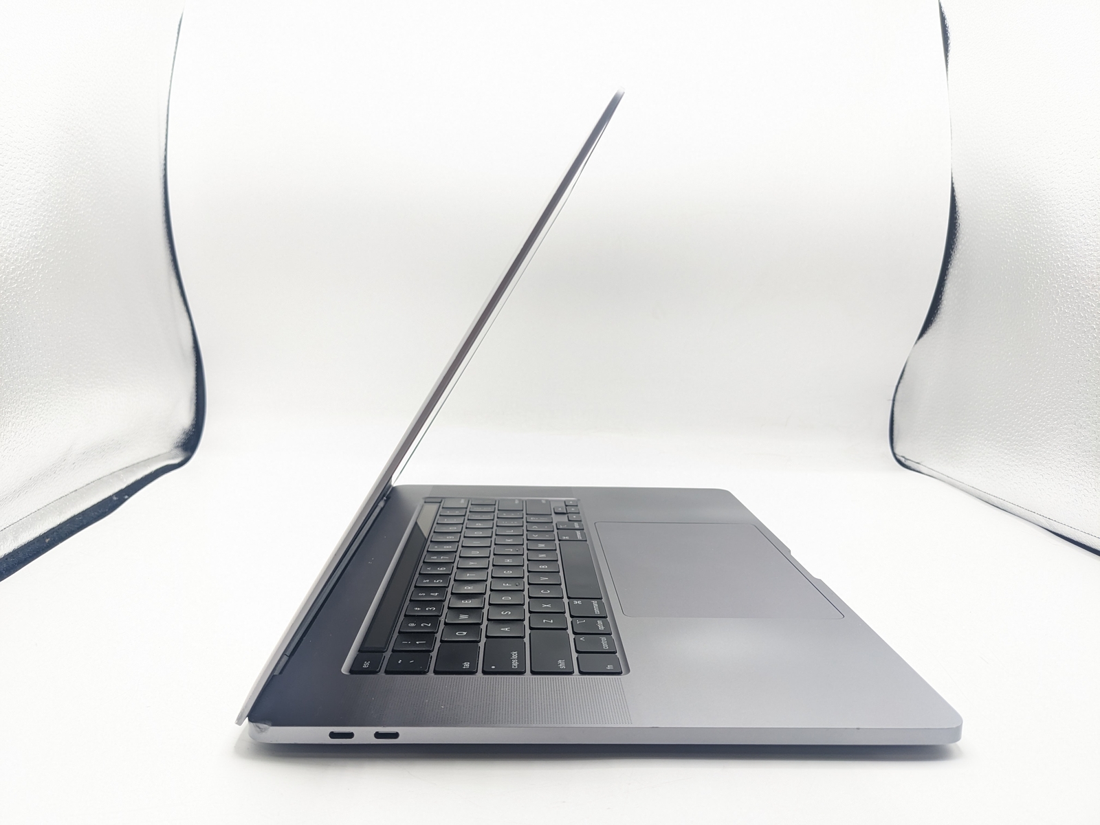 APPLE MACBOOK PRO A2141 2019 i7 2.6GHz 512GB 16GB Grade D | eBay