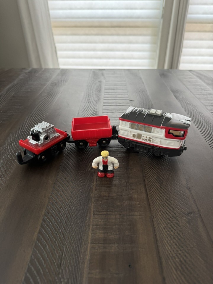 Fisher Price GeoTrax Smartest Team Goggles & Bunsen Train Lights Sounds ...