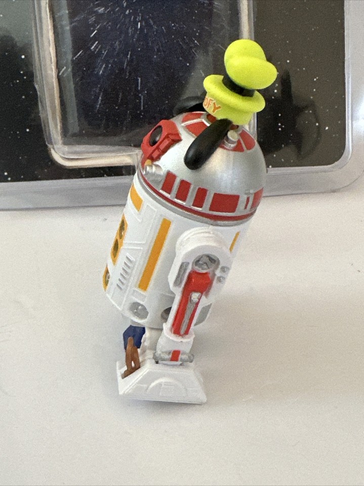 Star Wars Tours Disney Parks Goofy R2D2 Custom Build A Droid Factory ...