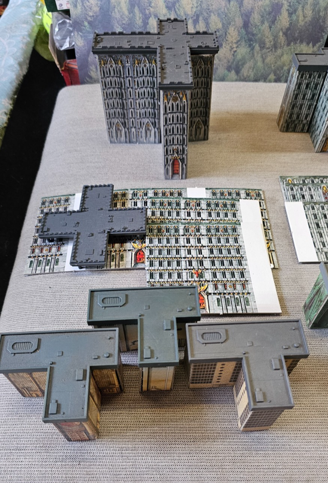WARHAMMER EPIC 40K TERRAIN BUILDINGS PLASTIC & CARDSTOCK - 19 Piece ...