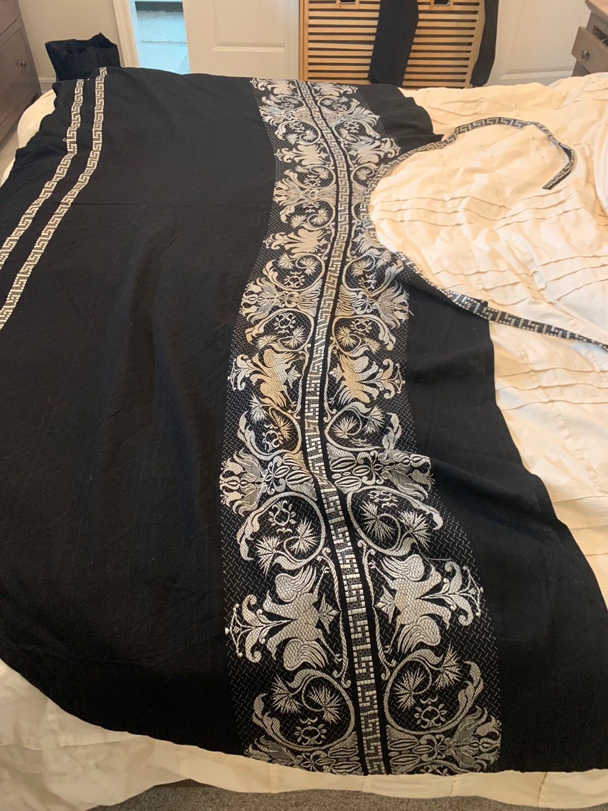 Large Greek Shawl Vintage 60s Embroidered Silver & Black Thread | eBay