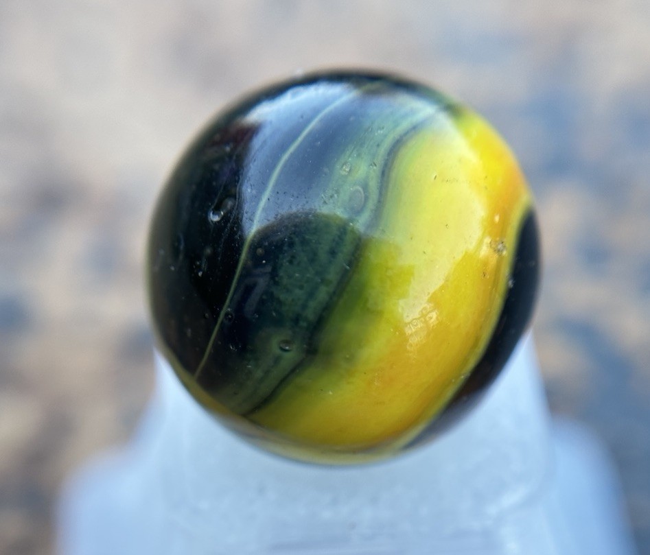 Vintage Peltier Rainbo Marble Bumble Bee Colors 64” RAR Collectible ...