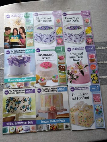The Wilton Method of Cake Decorating Course Books Student Decorating ...