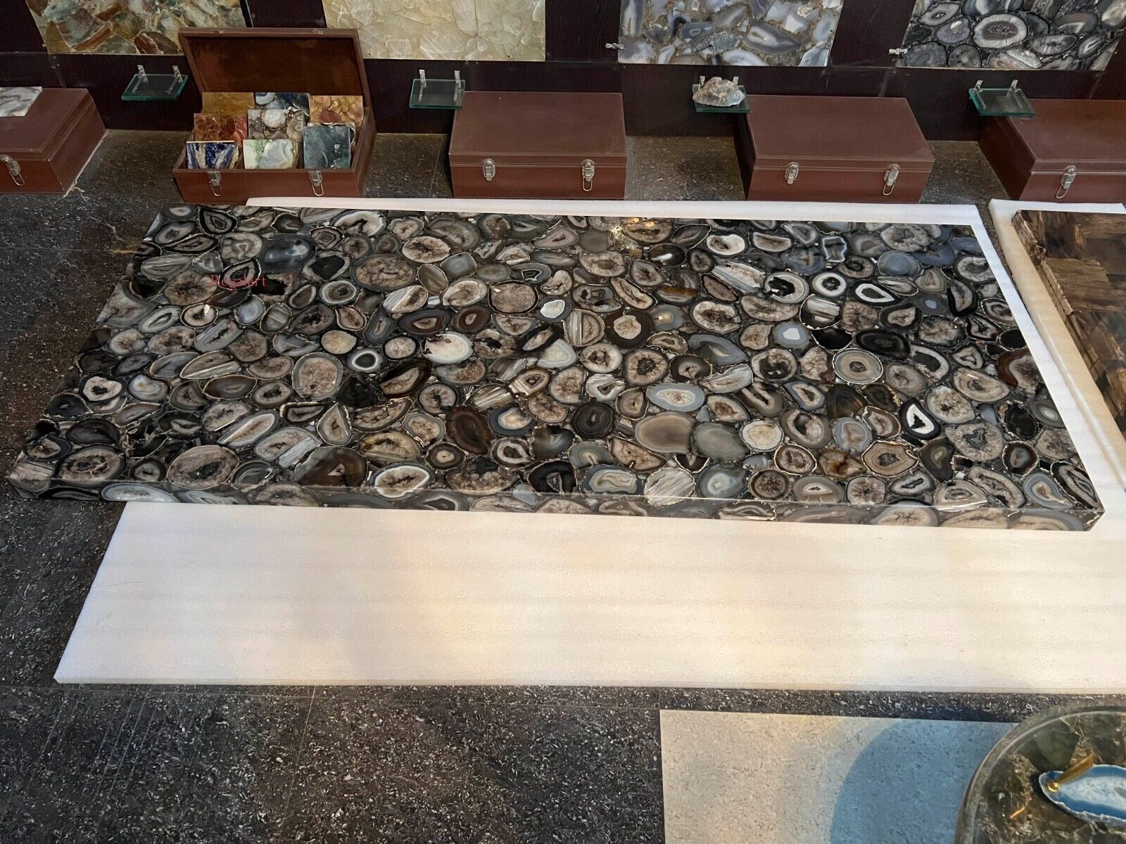 Unique Quartz Countertops Slabs Semiprecious Crystal Slabs, Wall Tiles ...