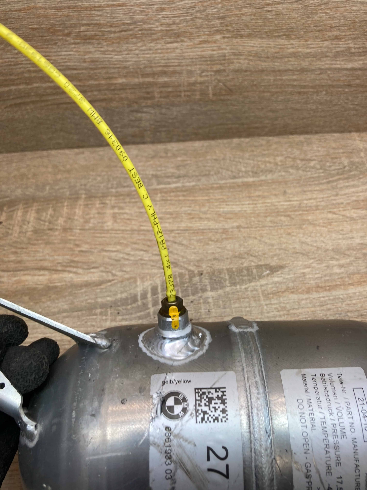 6861933 OEM BMW G11 G12 Series Pressure Reservoir Hydraulic Tank | eBay