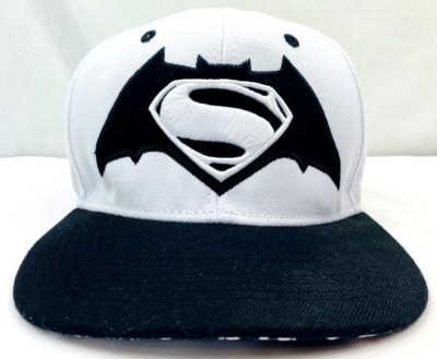 Dawn of Justice Batman vs Superman Hat DC Comics Black & White ...