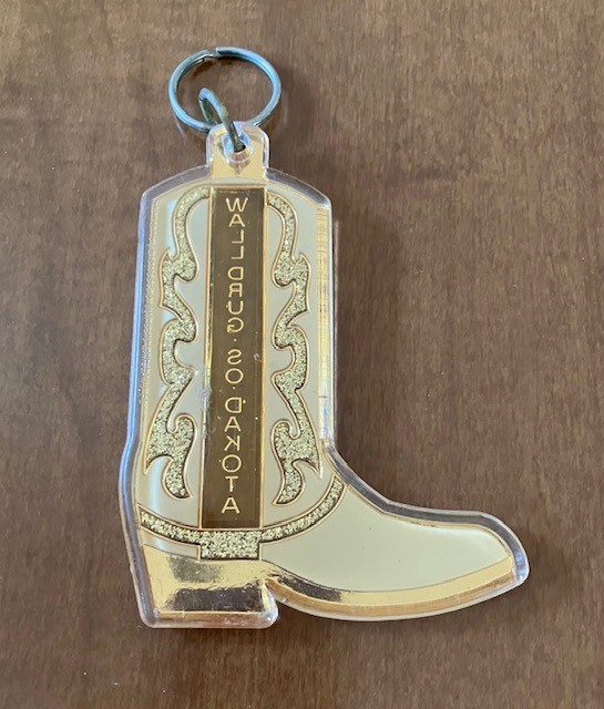 Vintage Wall Drug SO Dakota Cowboy Boot Keychain Sparkle Trim | eBay