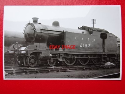 PHOTO LNER EX NER CLASS A8 LOCO NO 2162 ON SHED AT DARLINGTON 18 09 ...