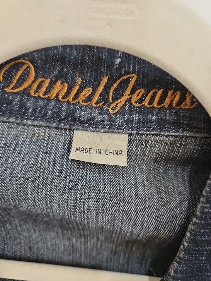 Daniel Jeans jean jacket women's size L darkwash with embellishment ...
