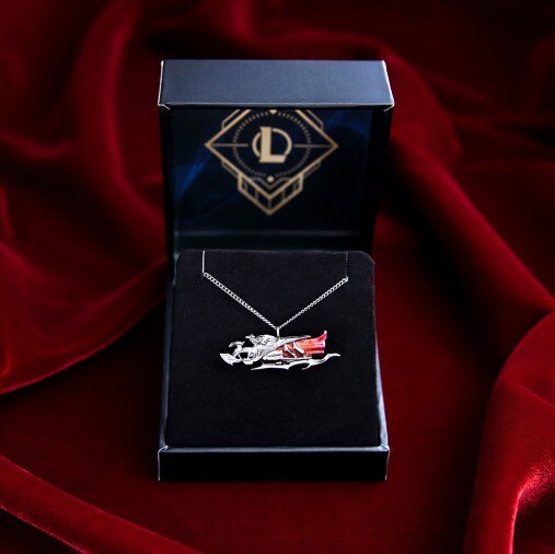 LoL League of Legends HIGH NOON SENNA GUN Necklace Riot Games Authentic ...