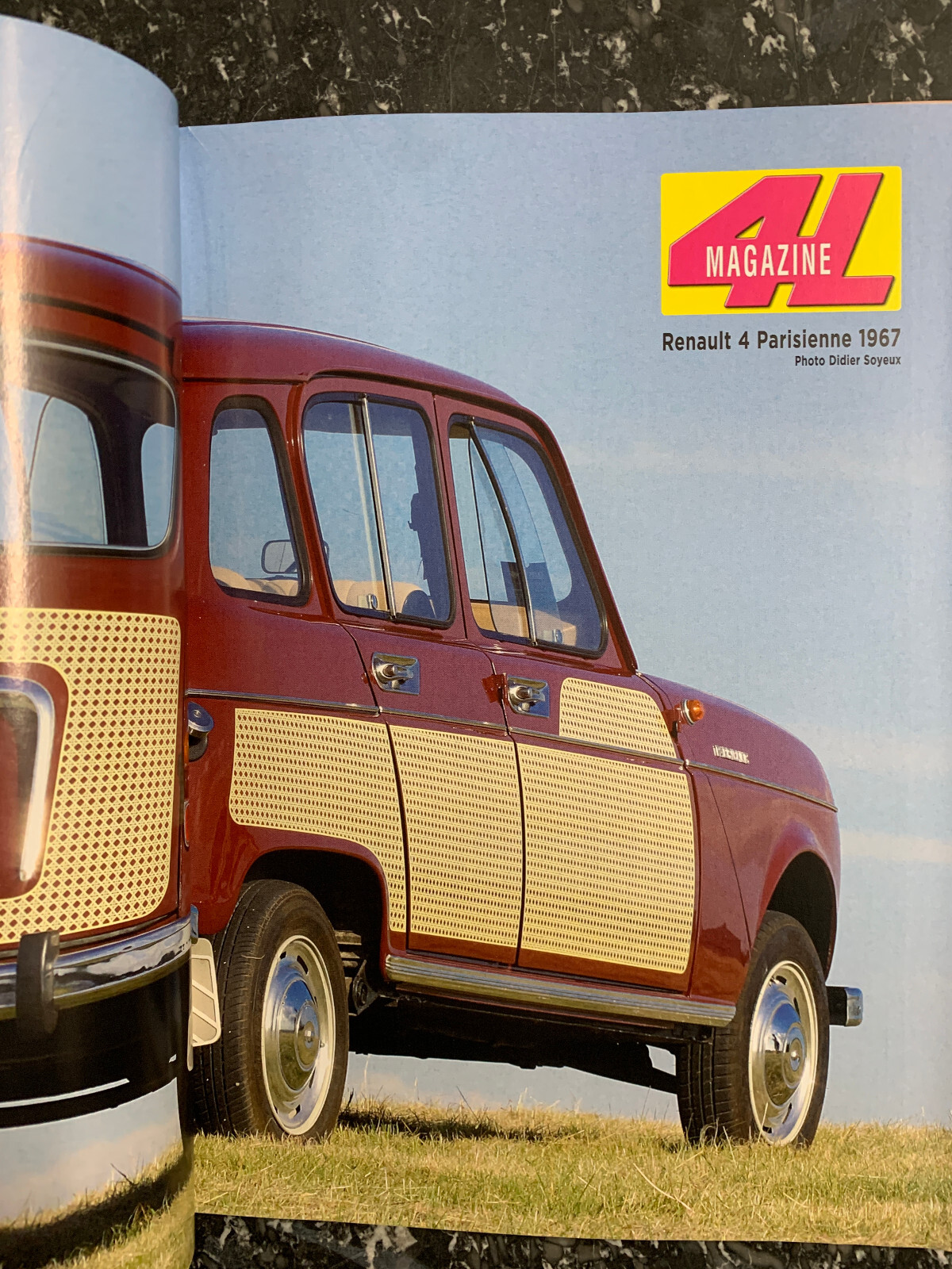 Magazine 4L N°32 - L'Univers Renault 4 (avec poster) | eBay