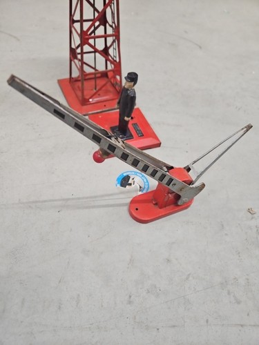 For Parts Lionel 394 Beacon Tower. Lionel 1045 Flagman, Lionel 152 ...