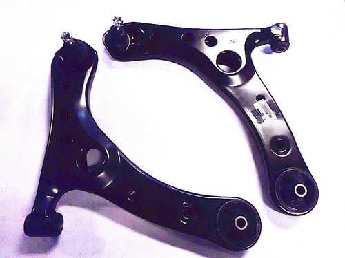 PAIR NEW FRONT LOWER CONTROL ARMS & BALL JOINT FOR TOYOTA NOAH ZRR70R ...