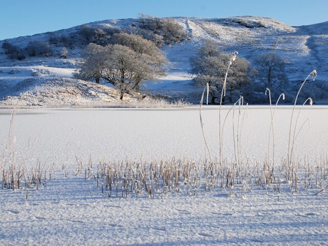 Photo 6x4 The Dog Loch in winter Ford/NM8603 Lochan Ceann a'Choinn ...