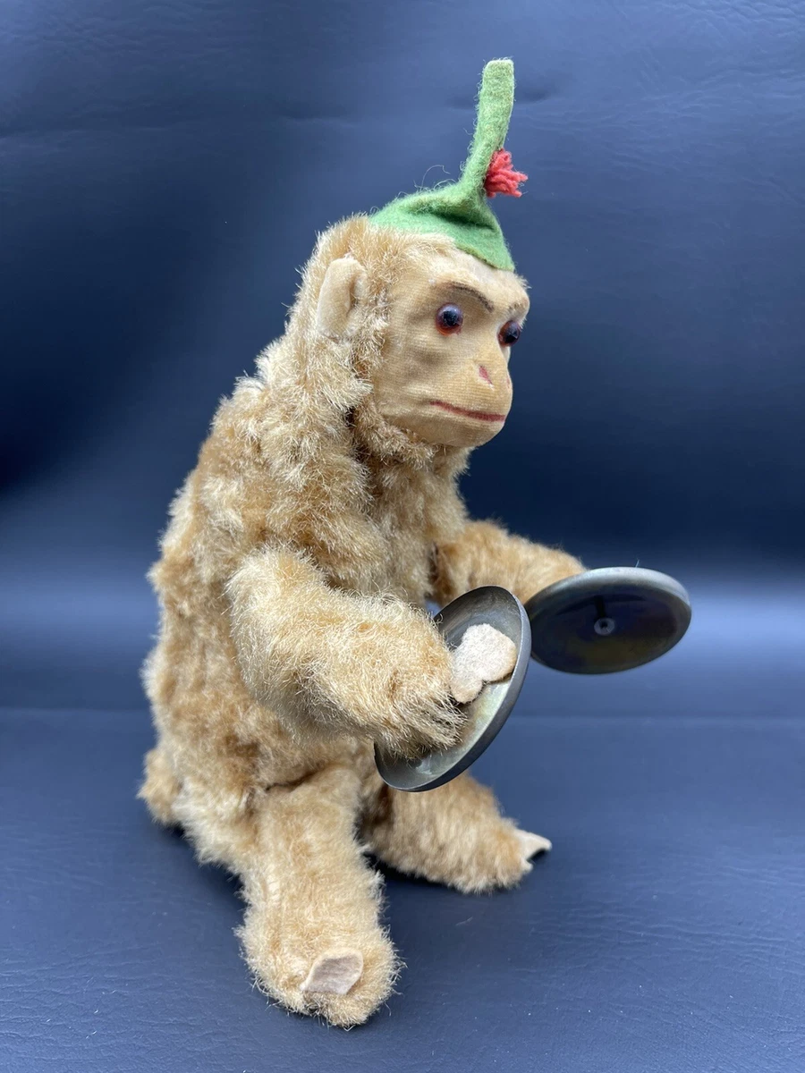 Carl Monkey Clothing Logo