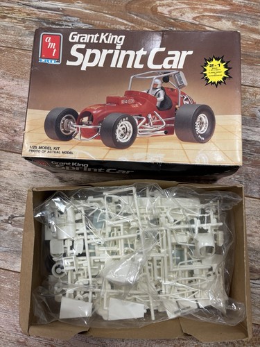 AMT Ertl 6511 - Grant King Sprint Car - Model Car Kit - 1:25 Scale New ...