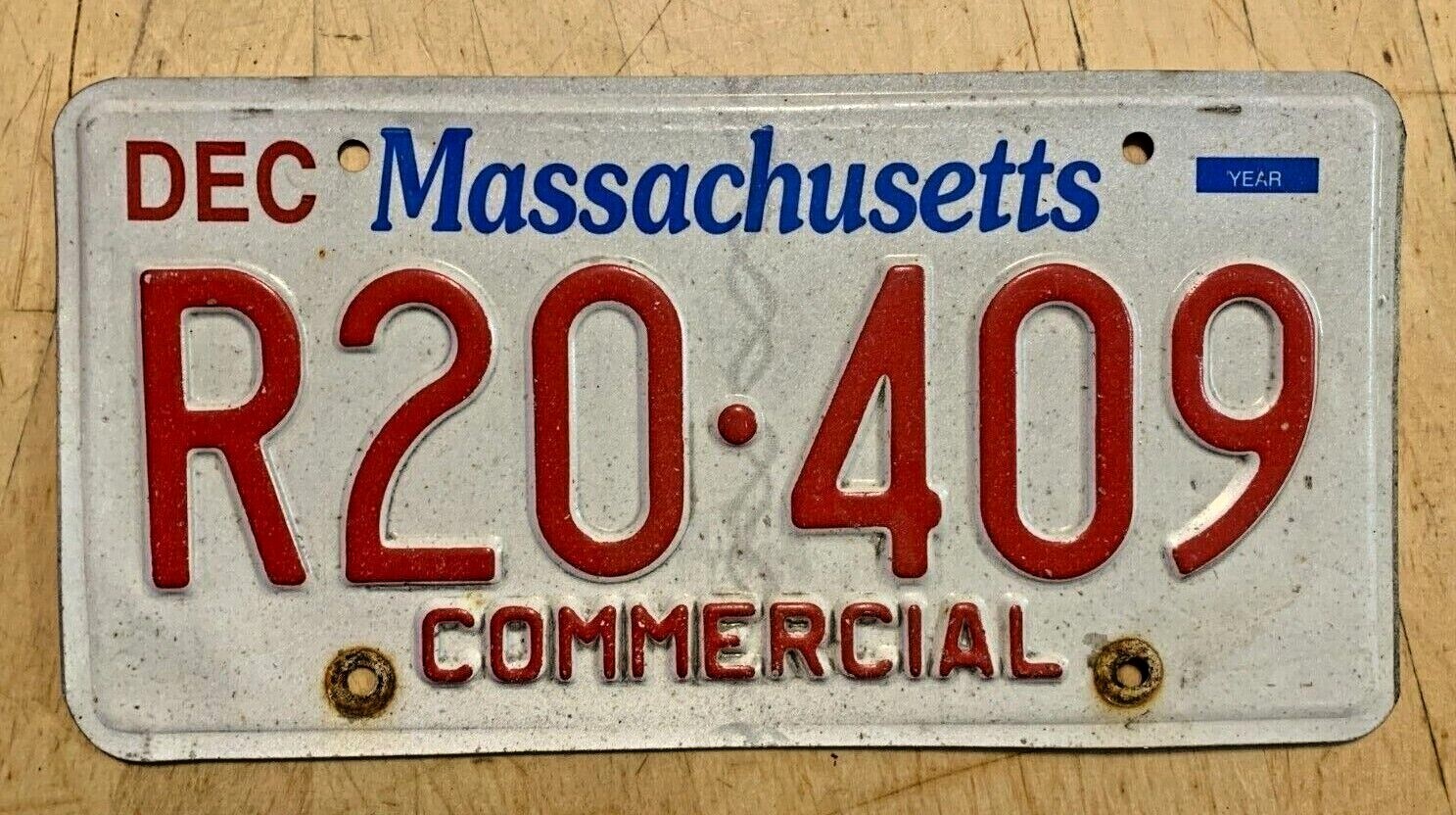 MASSACHUSETTS COMMERCIAL LICENSE PLATE " R 20 409 " MA COM'L | eBay
