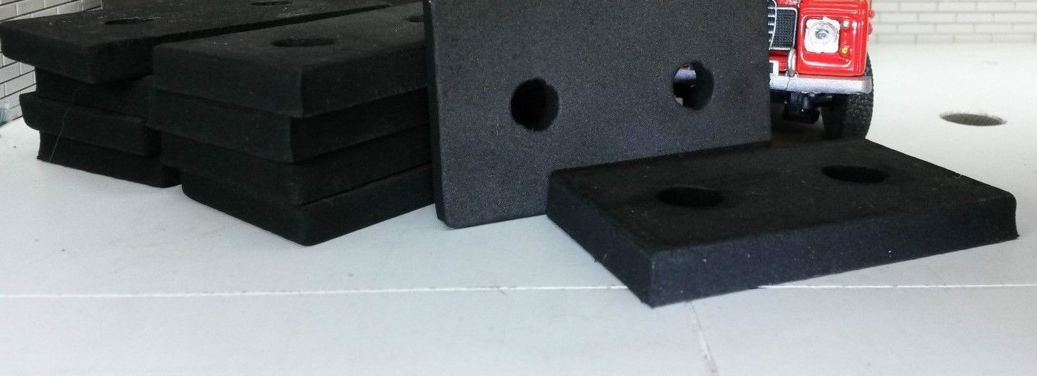 Land Rover Series 2 2a 3 Rear Tub Crossmember Mounting Pads 332582 109 ...
