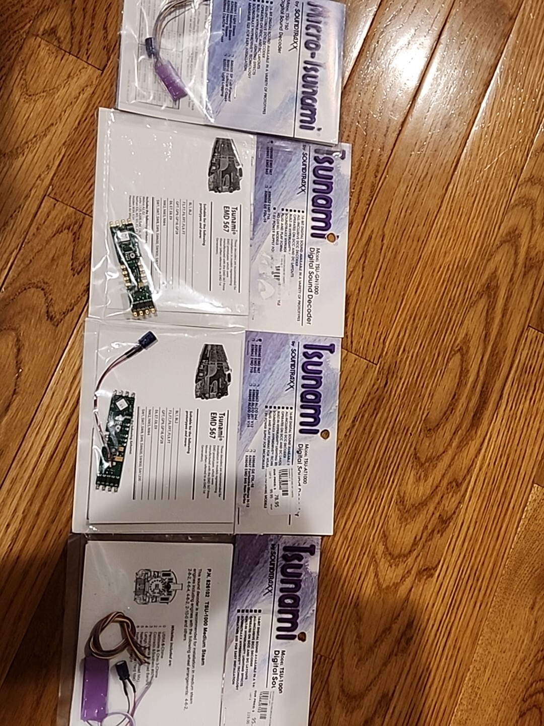 Lot of Soundtraxx Tsunami Digital Sound Decoders AT1000 TSU1000 ...