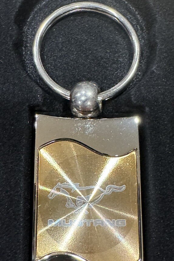 FORD MUSTANG Rectangle Wave Key Fob Ring Keychain Yellow Gold NEW IN ...