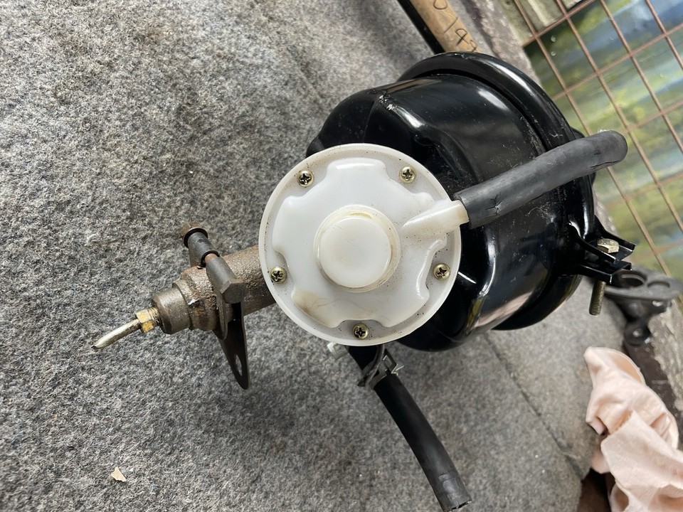 LOCKHEED STYLE CLASSIC CAR REMOTE BRAKE SERVO UNIT | eBay UK