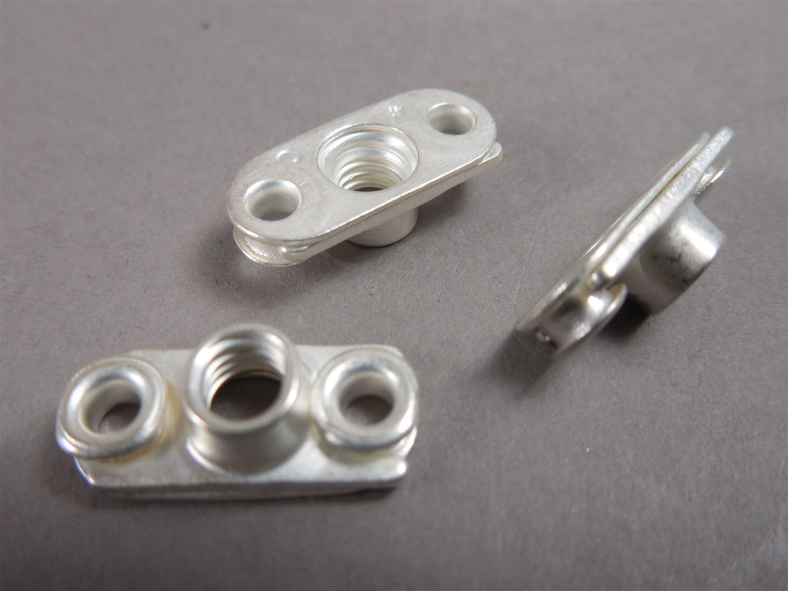 100pcs Kaynar MS21076-3E Self-Locking 2-Lug Plate Nuts Silver-Clad ...