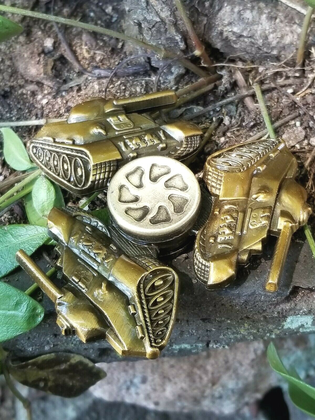 Armored Tanks Metal Hand Fidget Spinner Adults ADHD Toys Kids Army ...