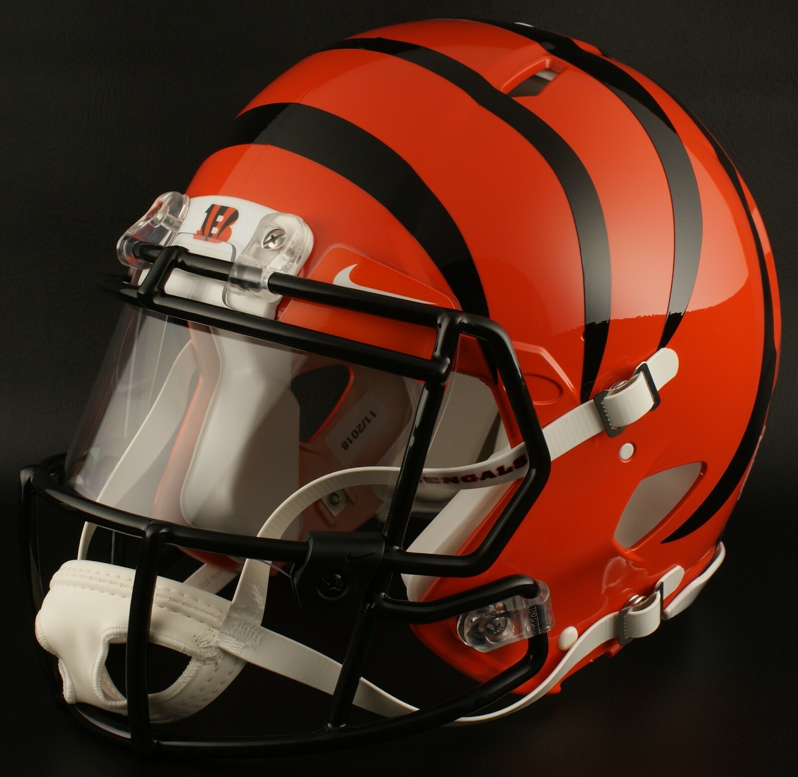 CINCINNATI BENGALS NFL Authentic GAMEDAY Football Helmet w/ NIKE Eye ...