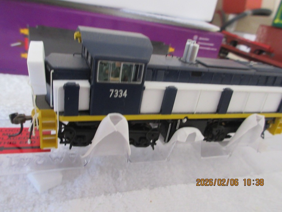 HO AUSCISION FREIGHT RAIL 73 CLASS LOCOMOTIVE | eBay Australia