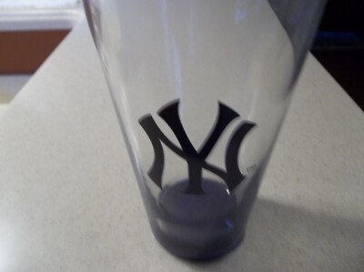 New York Official Major League Baseball pint glass free ship | eBay