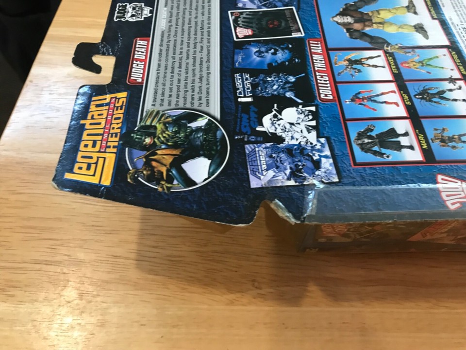 Judge Death Figure, LEGENDARY COMIC BOOK HEROES, BAF Monkey Man, Dredd ...