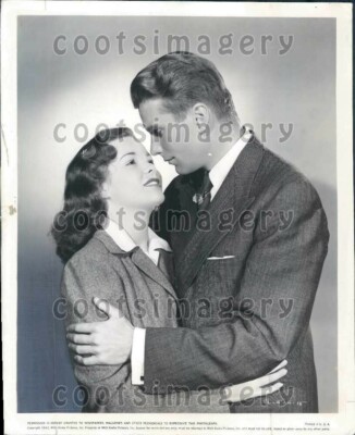 1943 Wire Photo Actor Kent Smith & Nancy Gates in Movie This Land is ...
