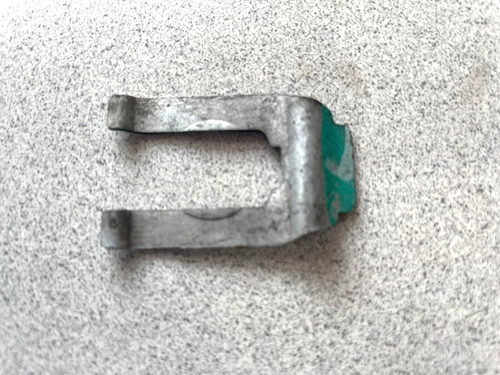 2007-2013 BMW X5 3.0Si E70 ~ 1 BRAKE HOSE RETAINING CLIP ~ 34306771981 ...