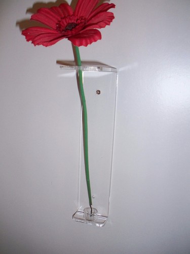 TOWER OF LONDON POPPY STAND POPPY DISPLAY WALL MOUNT CLEAR ACRYLIC ...
