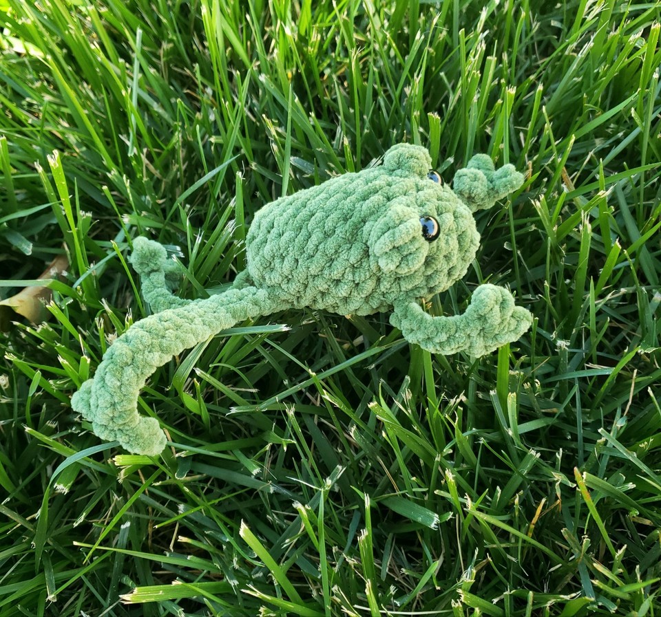 Frog Plush Crochet Handmade Plushie Amigurumi Froggy Stuffed Toy | eBay