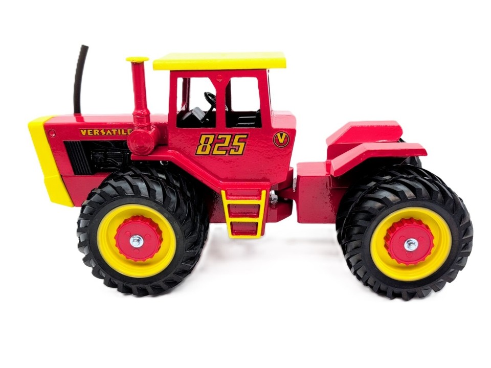 1/16 Versatile 825 Toy Tractor Farm Ford 4x4 4WD Scale Models | eBay
