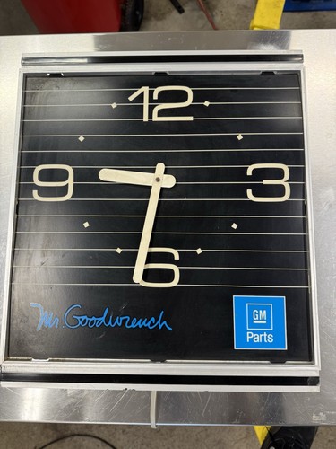GM Good wrench Wall Clock | eBay