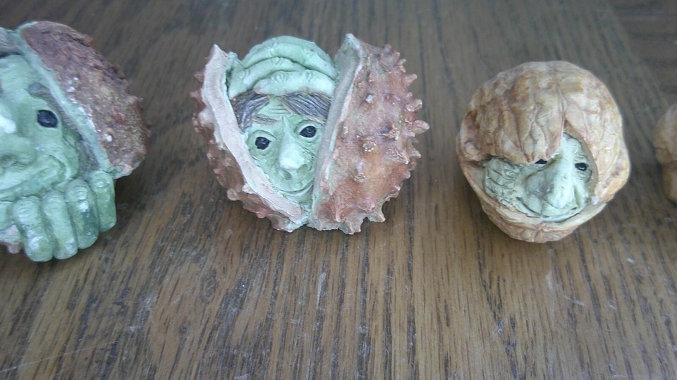 Rare 12 pcs. Clare craft disc world Nutcase men walnut figurines made ...