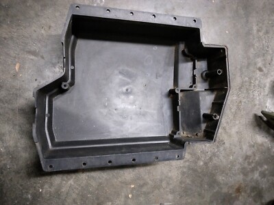 Jonhson Evinrude 200-225 HP V6 Plastic Intake Air Silencer Cover 331223 ...