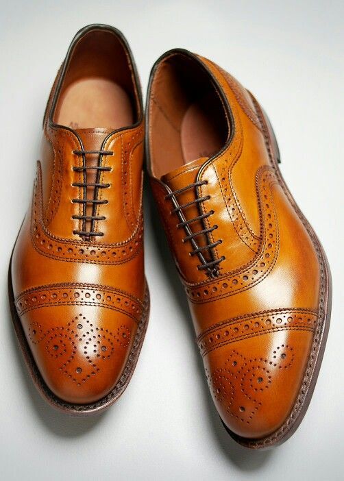 Handmade tan wingtips brogue dress shoes, Men lace up brogue formal ...