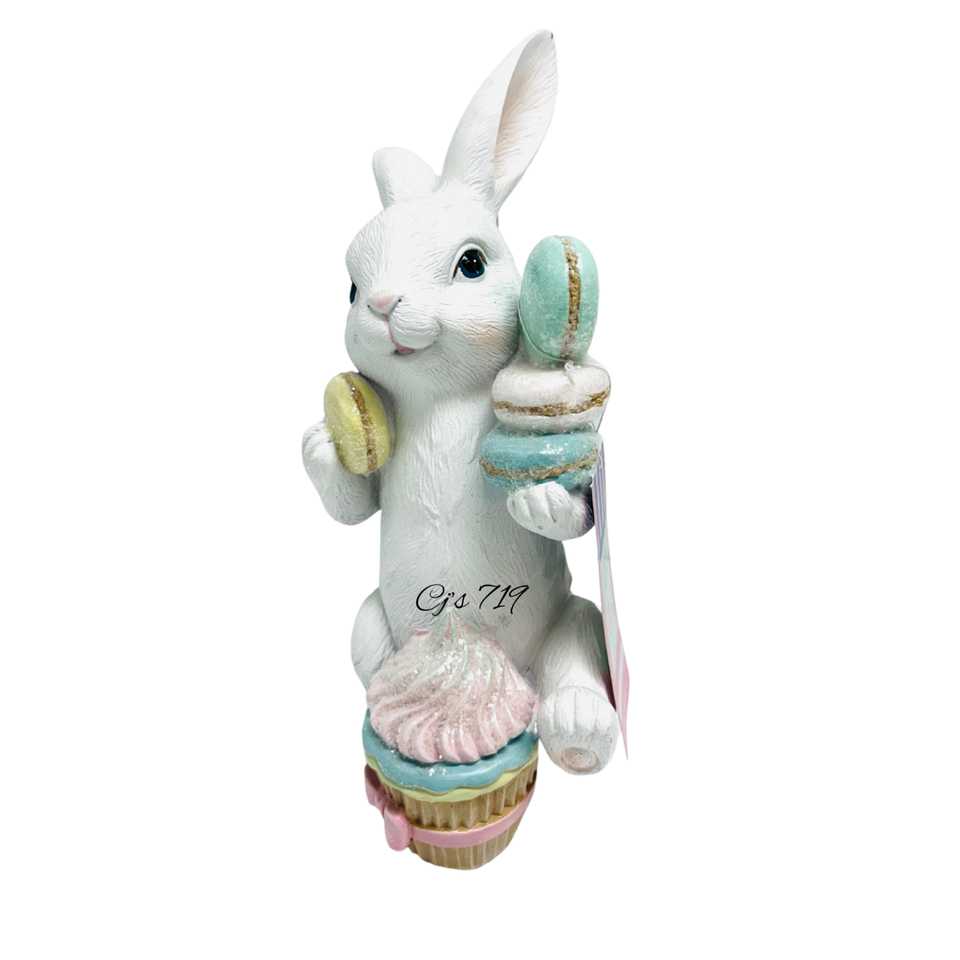 Set Of 2 SWEET TREATS Easter Bunny Rabbit Pastel Macaroons & Cupcake ...