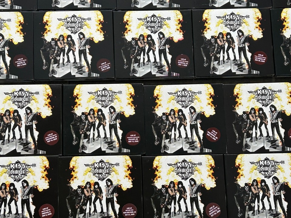 KISS CD Road Case Box Set Alive 35 USA Concert Tour SIGNED Autograph ...