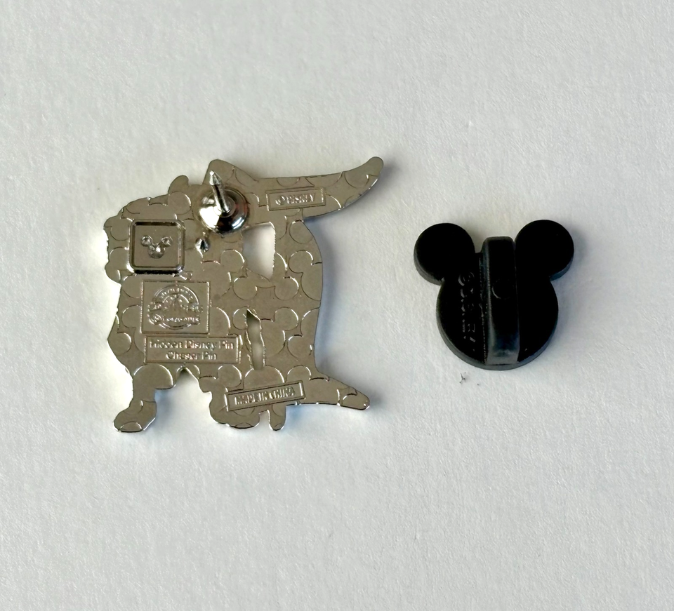 2024 Haunted Mansion Hatbox Ghost Disneyland D Hidden Mickey Chaser ...