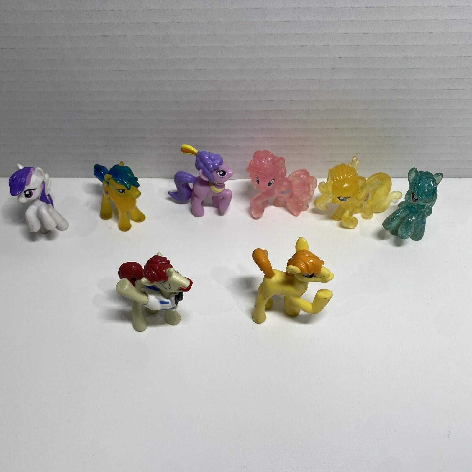 My Little Pony MLP Lot of 8 Mini Figures Hasbro 2"